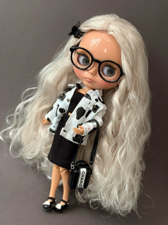 Other | New Blythe Doll Platinum Blonde Hair 4 Eye Colors | Poshmark